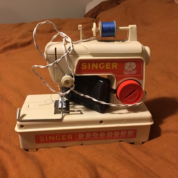 Singer | Toys | Singer Lockstitch Sewing Machine | Poshmark